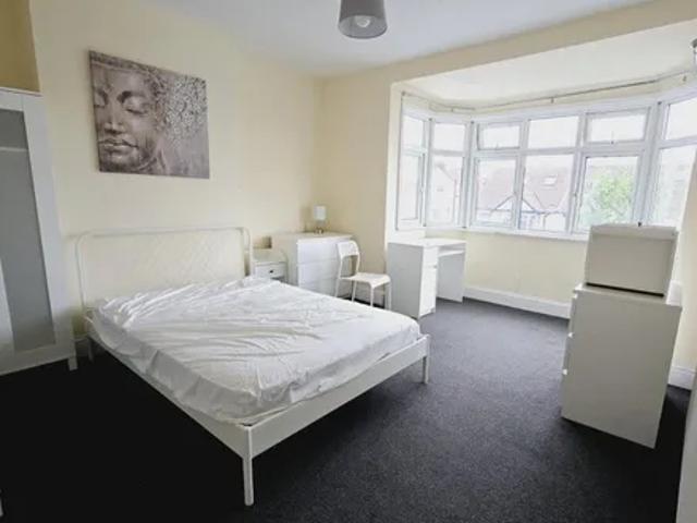 50 Cairnfield Avenue, Dudden Hill, London, NW2 7PE, United Kingdom | Room for rent #138595634 | Rentberry