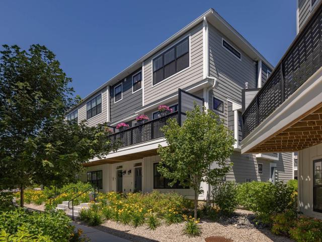 50 Cate Street # 16