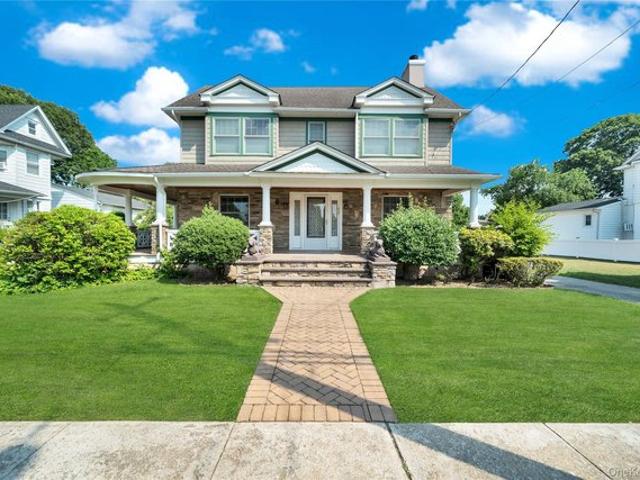 50 Catherine St, Valley Stream, NY 11581