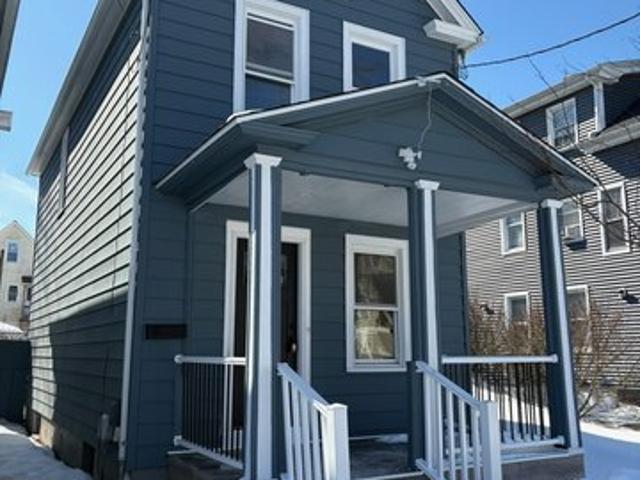 50 Collins St, Hamden, CT 06514