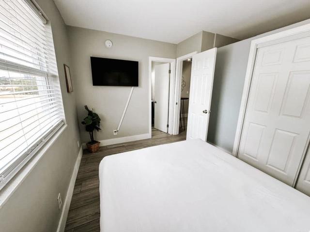 50 Davie Boulevard 1 Bedroom Apartment for Rent at 50 Se 12th St #1503958P, Fort Lauderdale, FL 33316 Poinciana Park