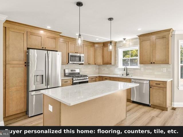 50 E Buttonwood Ave, Pine Hill, NJ 08021