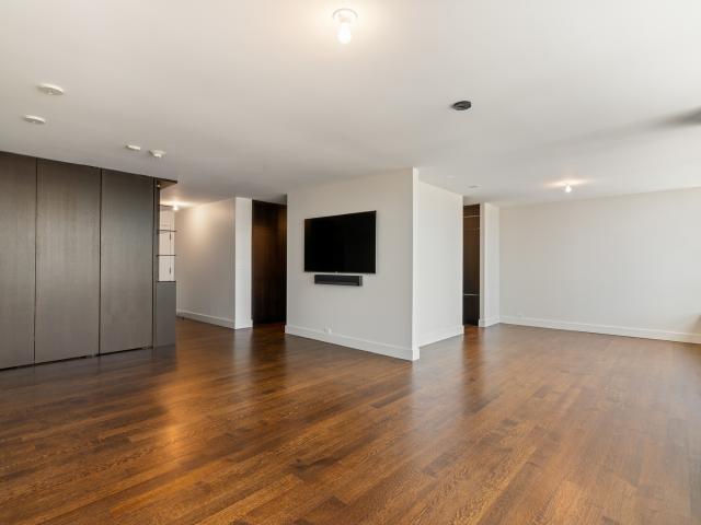 50 e bellevue place # 2601
