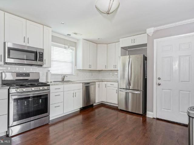 50 E Vine Street