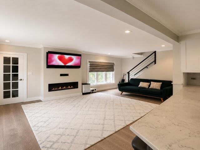 50 Eweler Avenue
