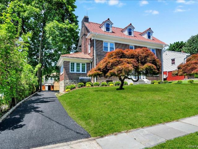 50 Forster Avenue