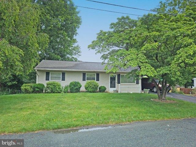 50 Harbo Rd, Chambersburg, PA 17202
