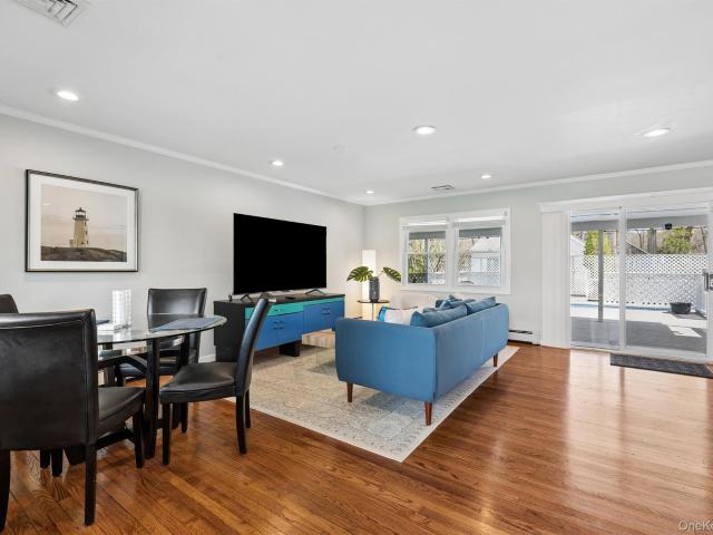50 Hazelwood Avenue