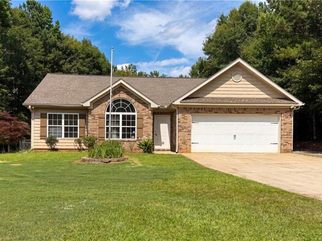 50 Horseshoe Ln, Jackson, GA 30233