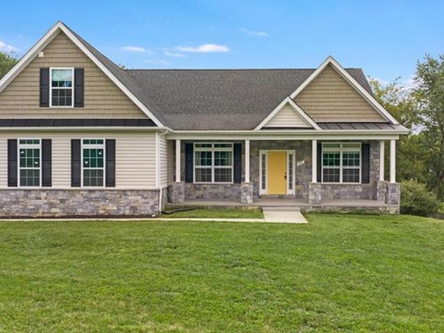 50 Lamar Ln, Shepherdstown, WV 25443