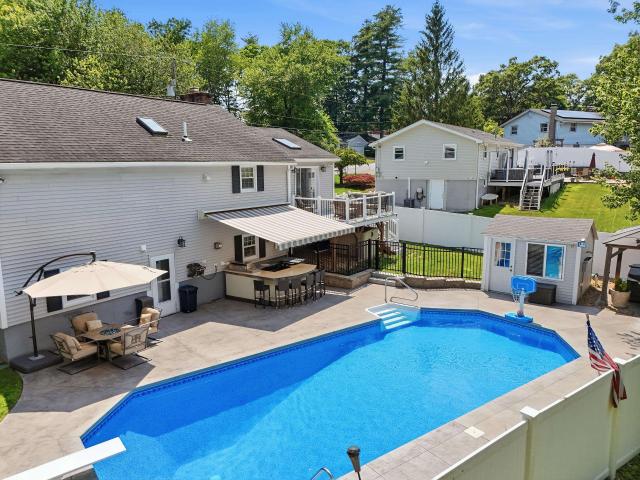 50 Langholm Drive
