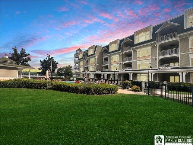 50 Lakeside Dr Unit C402, Bemus Point, NY 14712