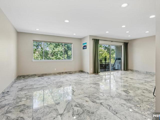 50 Lindsley Road # 4