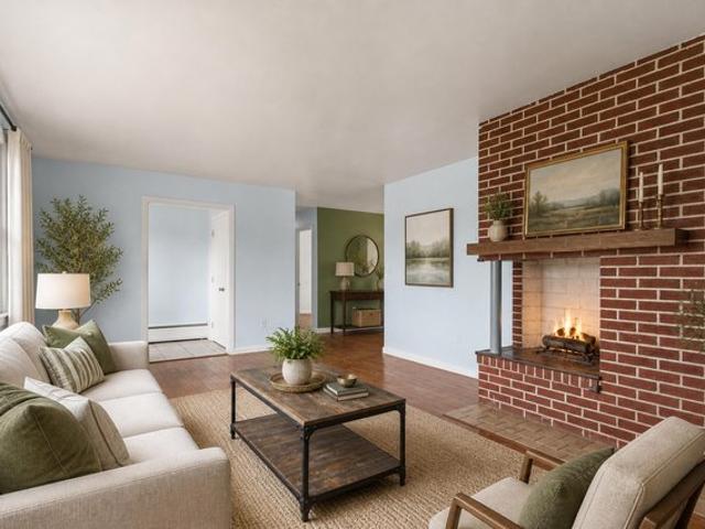 50 Loring Ave, Auburn, ME 04210