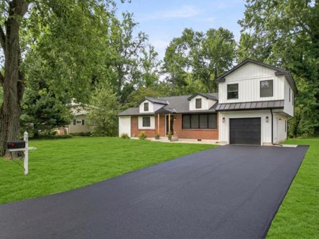 50 Manor Lane
