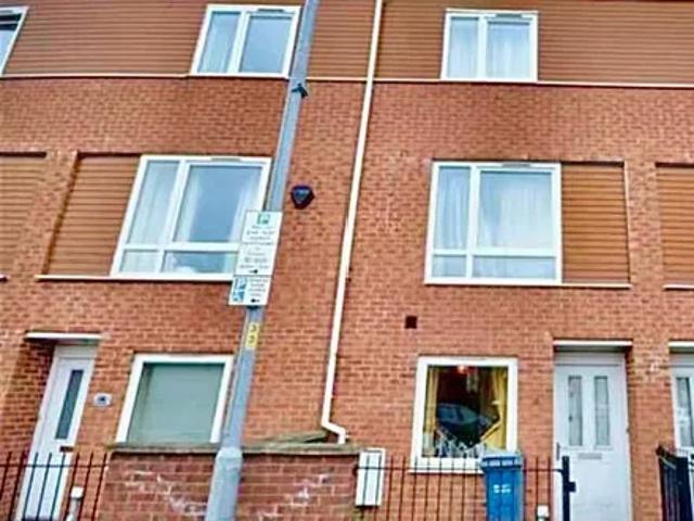 50 Markfield Avenue, Manchester, M13 9AE, United Kingdom | Room for rent #167863516 | Rentberry