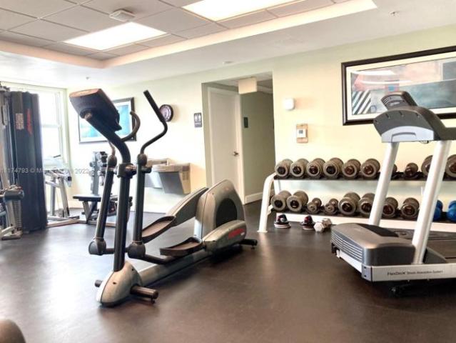 50 Menores Ave 423, Coral Gables, FL
