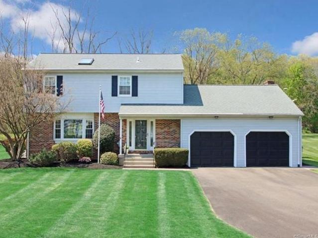 50 Melillo Cir, North Haven, CT 06473