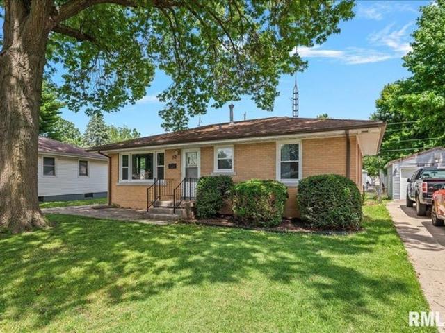 50 Midland Ct, Springfield, IL 62702