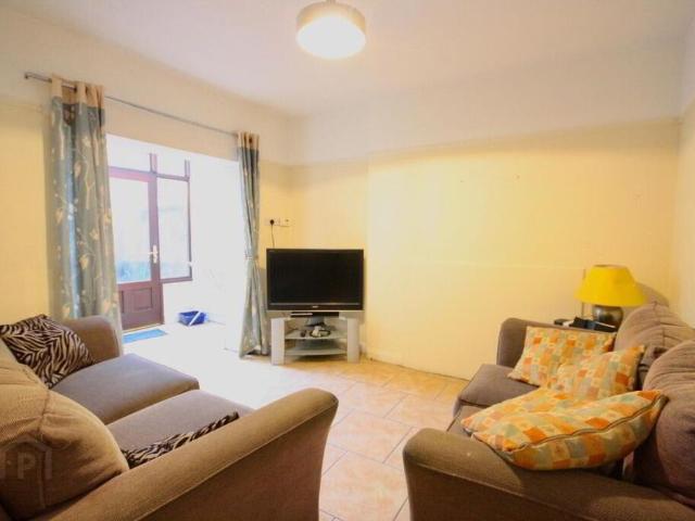 50 Mount Prospect Park, Belfast, BT9 7BG