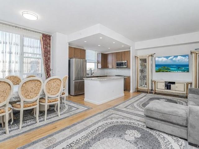 50 Oceana Dr W Apt 8D, Brooklyn, NY 11235