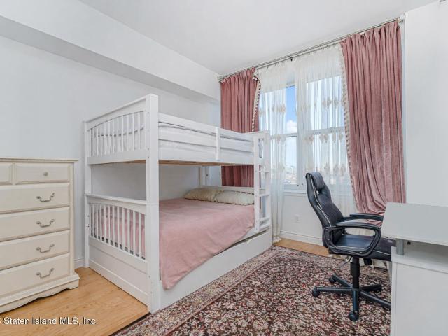 50 Oceana Drive East, Unit 8D