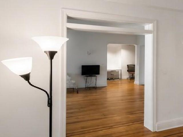50 Park Terrace East St. 1LM
