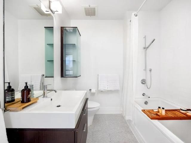 50 Pine Street, Unit PH12S