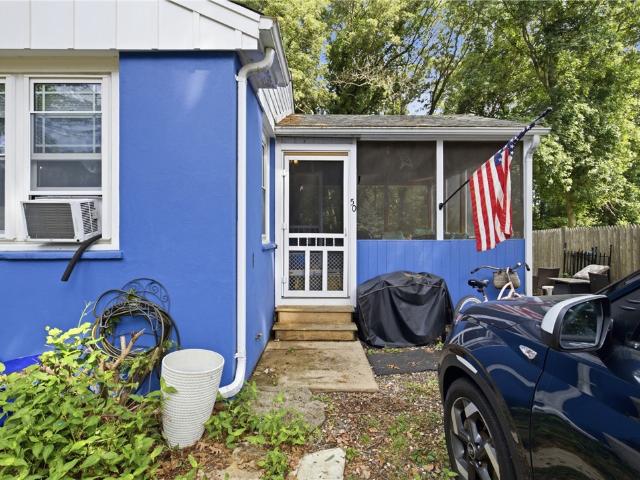 50 Plum Point Road