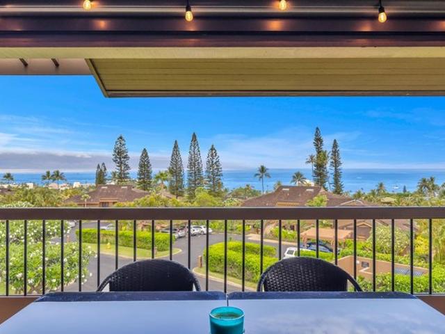 50 Puu Anoano St Apt 1602, Lahaina, HI 96761