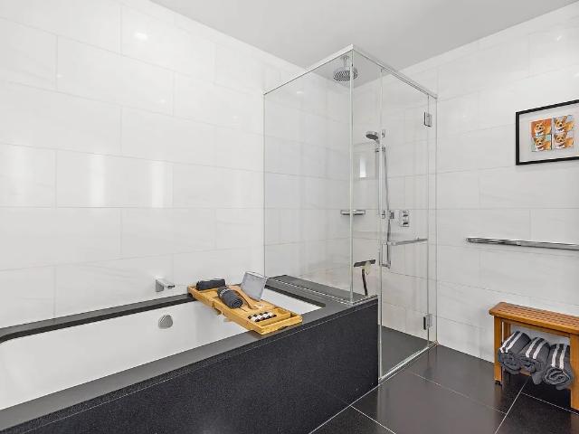 50 Riverside Boulevard 6 DE