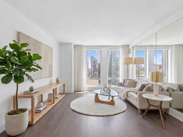 50 Riverside Blvd, New York, NY