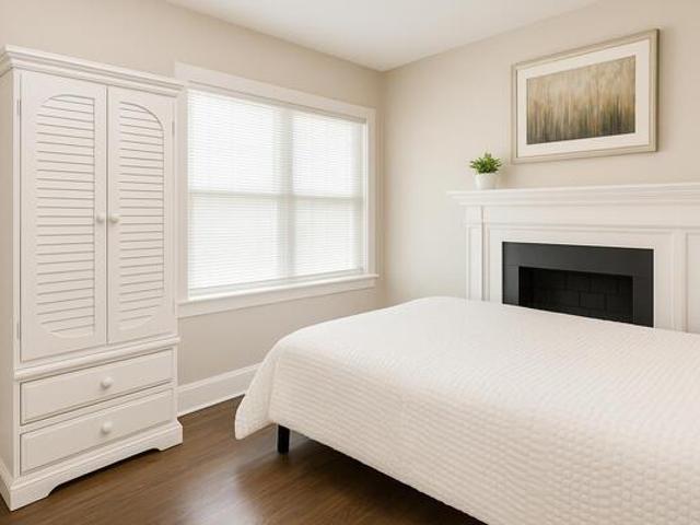 50 Roku TV in your room Top Host Clean, low drama homeVideo Tour