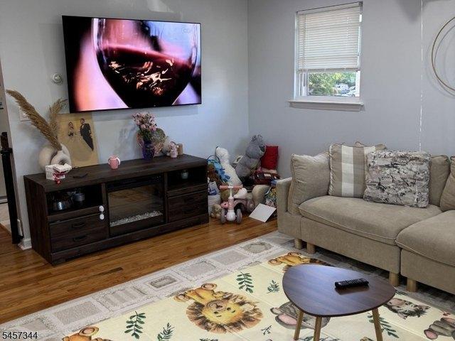 50 S Main St Apt 1B, Lodi, NJ 07644