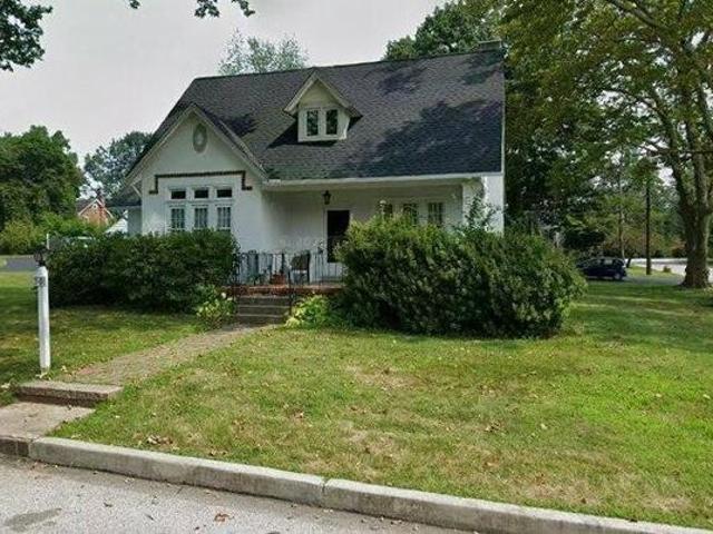 50 S Wakefield Rd, West Norriton, PA 19403