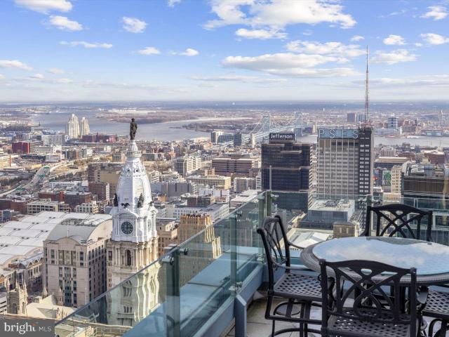 50 S 16th St, Unit 4604, Philadelphia, PA 19103 | MLS #PAPH2533 | Compass
