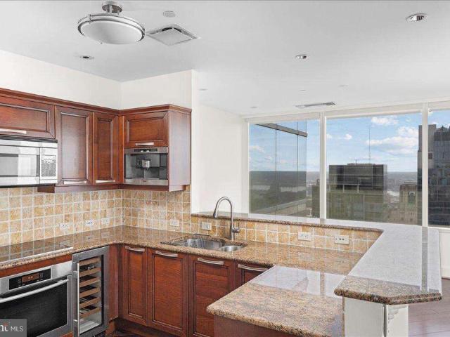 50 S 16Th Street # 4010