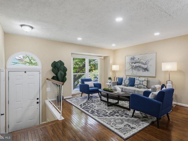 50 Scarlet Sage Court