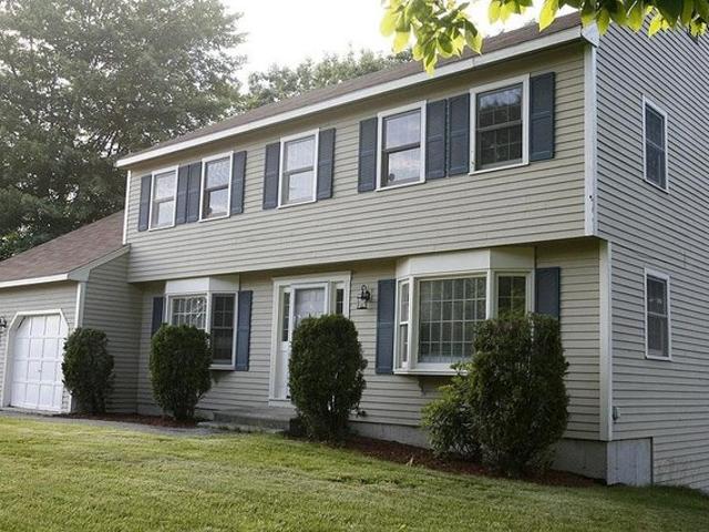 50 Spindlewick Dr, Nashua, NH 03062