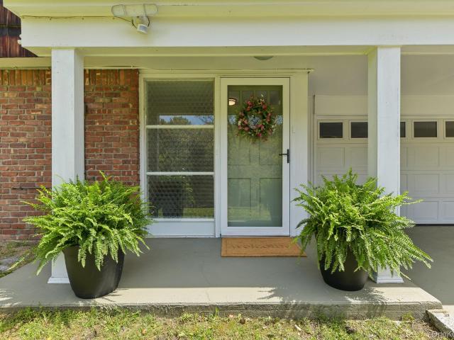 50 Stony Hollow Rd, Centerport, NY 11721 | MLS #963194 | Compass