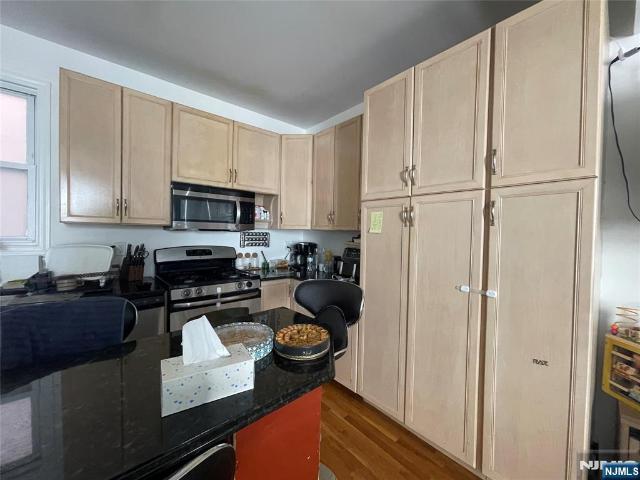 50 Summit Avenue # 2