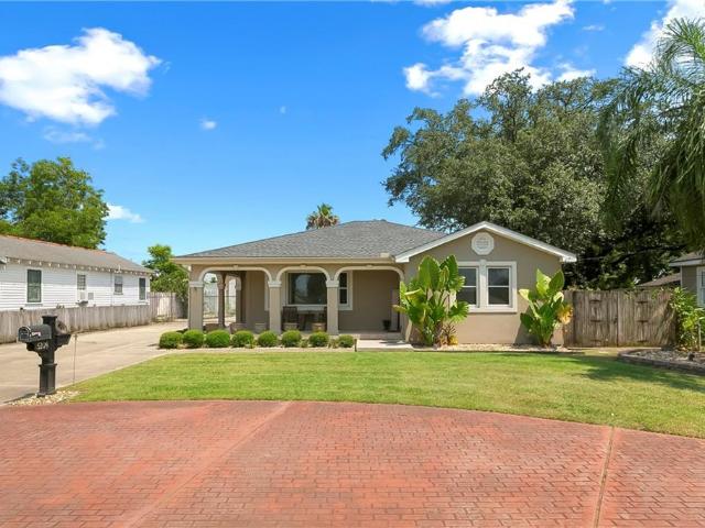 5104 Belle Terre Road
