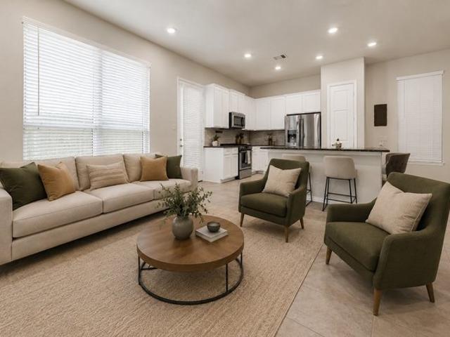 5104 Chapel Heights Dr, Houston, TX 77018
