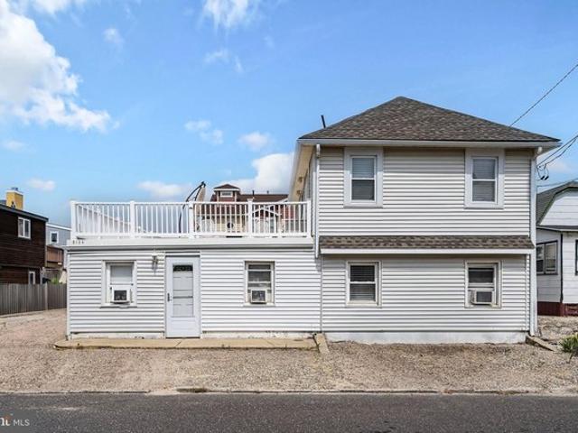 5104 West Ave, Long Beach Township, NJ 08008