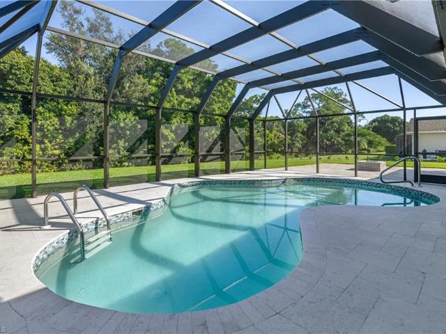 5105 Berkeley Dr, Naples, FL 34112 | MLS #226025