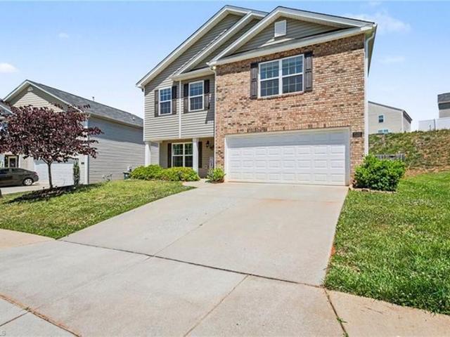 5105 Black Forest Dr, Greensboro, NC 27405