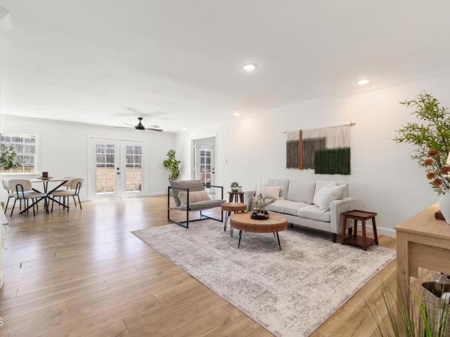 5105 Larkspur Drive