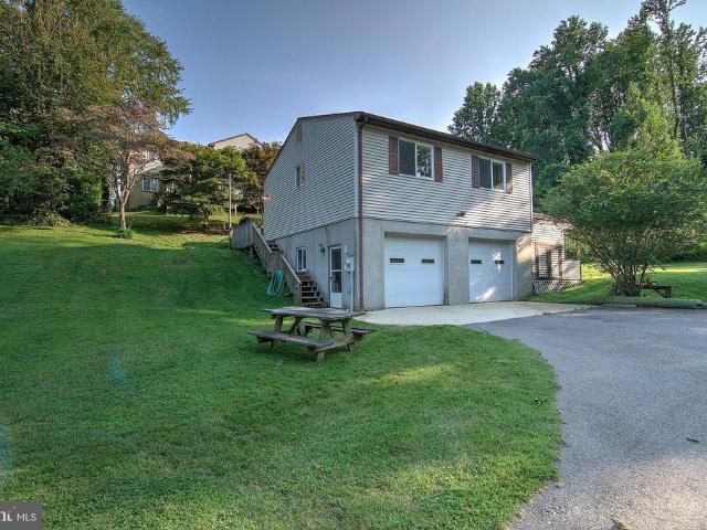 5105 Shore Drive