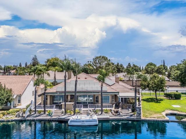 5105 Southshore Drive