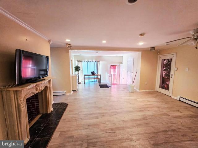 5105 Ventnor Avenue # 1ST FLOOR